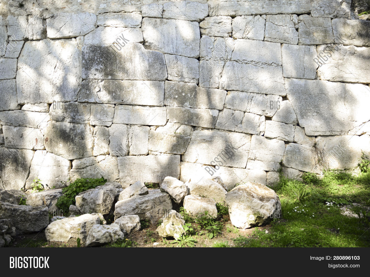 Polygonal Walls Built Image & Photo (Free Trial) | Bigstock