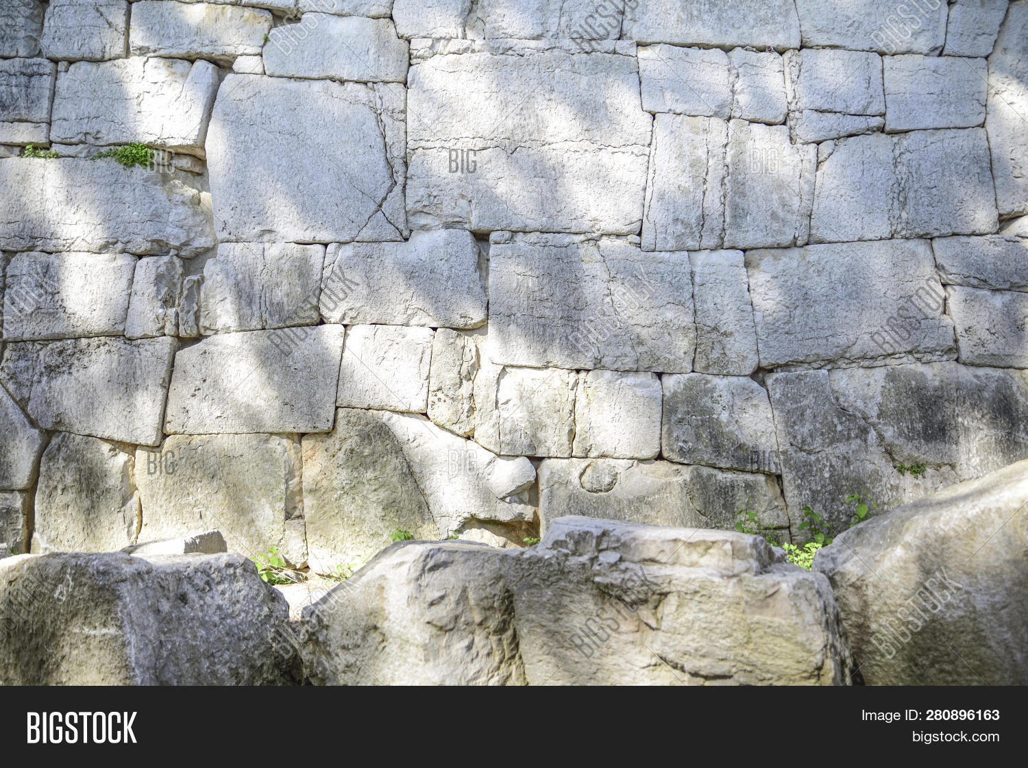 Polygonal Walls Built Image & Photo (Free Trial) | Bigstock