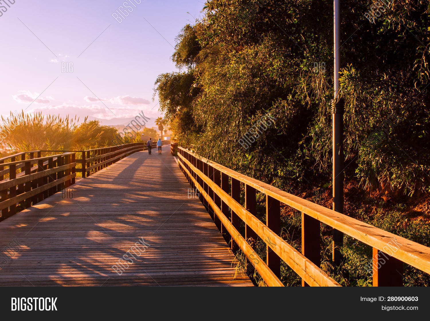 Promenade "senda Image & Photo (Free Trial) | Bigstock