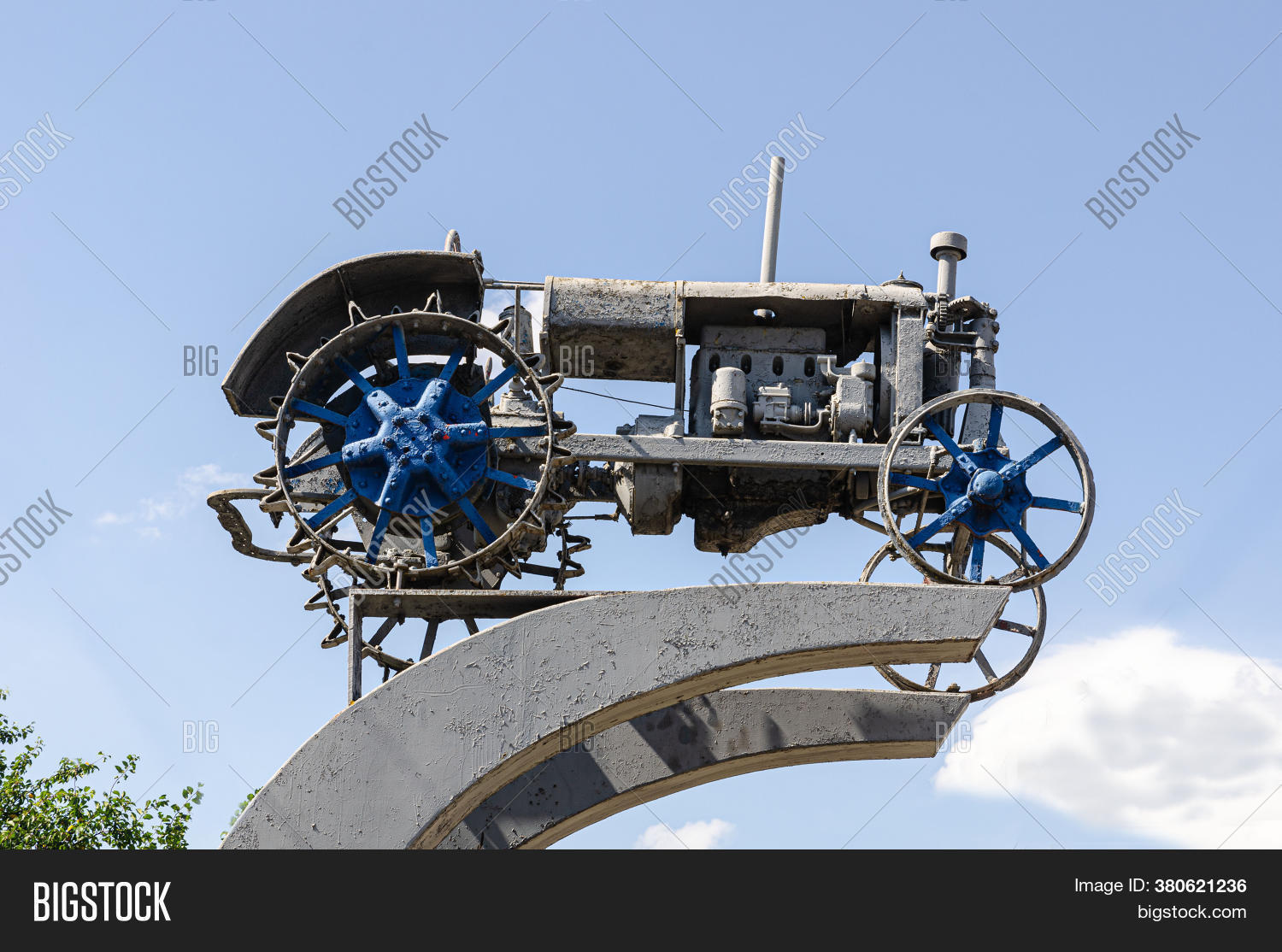 First Soviet Tractor Image & Photo (Free Trial) | Bigstock