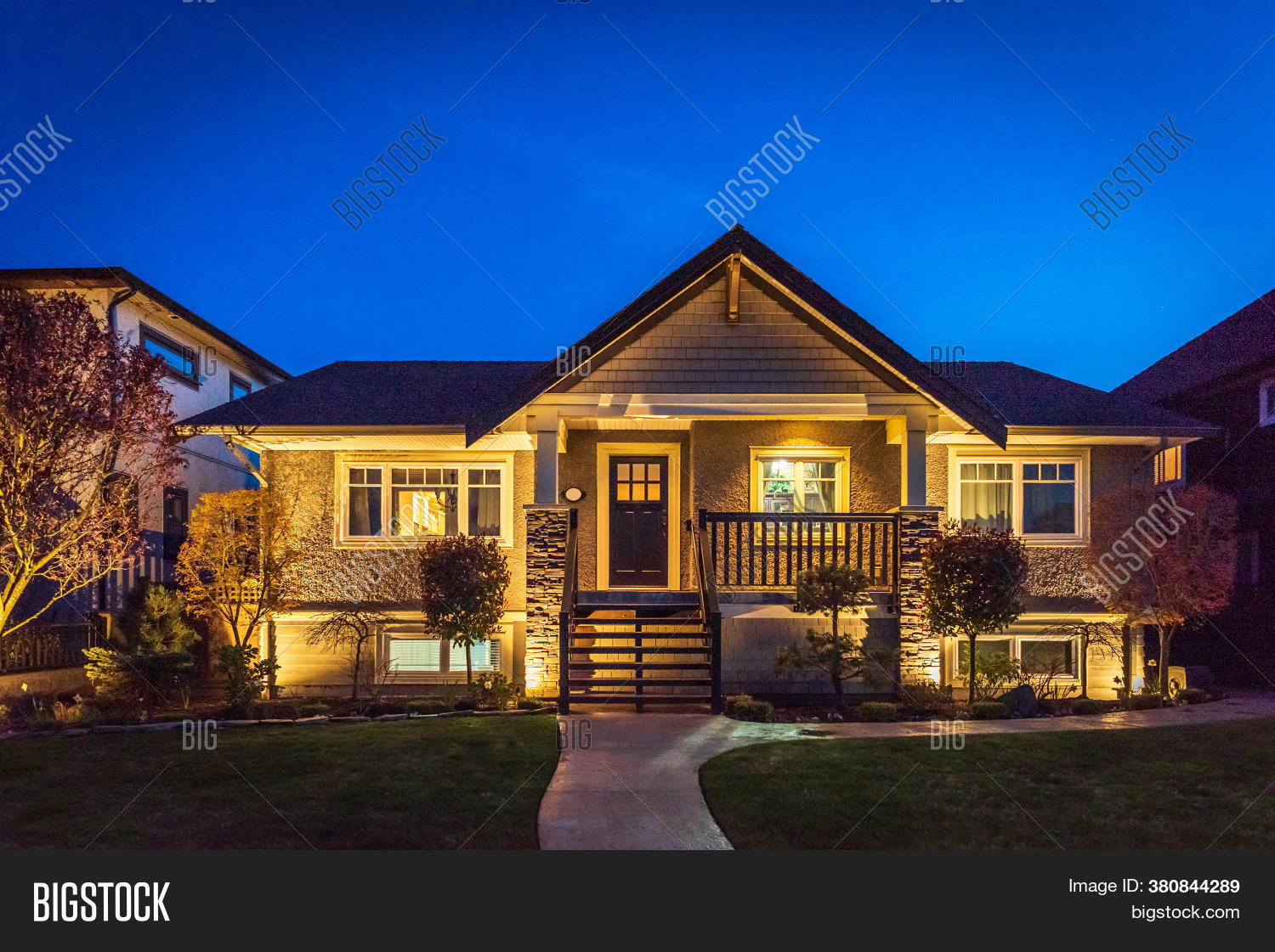 Luxury House Night Image & Photo (Free Trial) | Bigstock