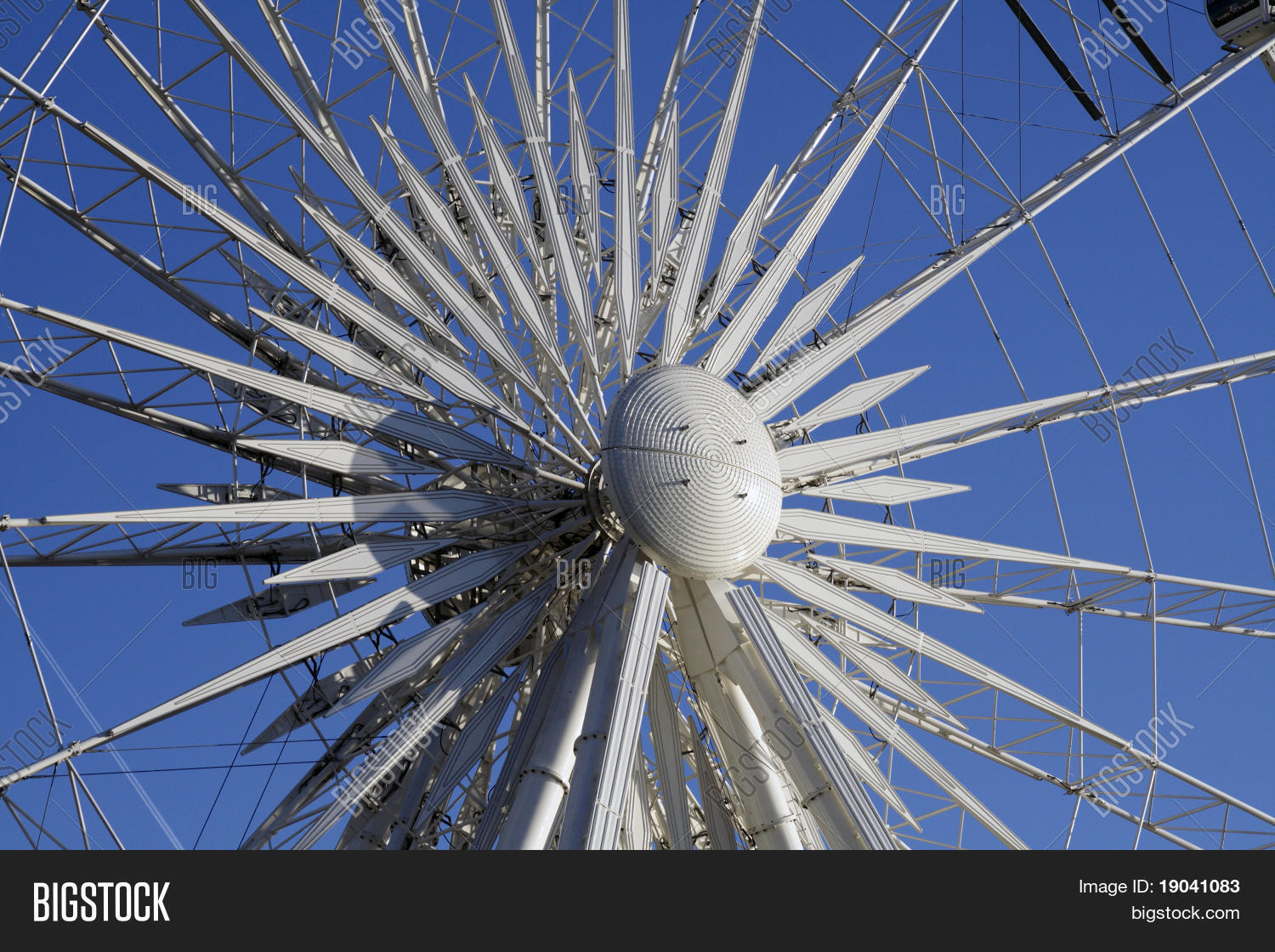 Giant Wheel Isolated Image & Photo (Free Trial) | Bigstock