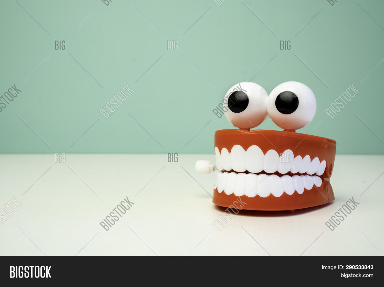 Chattering Teeth Toy Image & Photo (Free Trial) | Bigstock