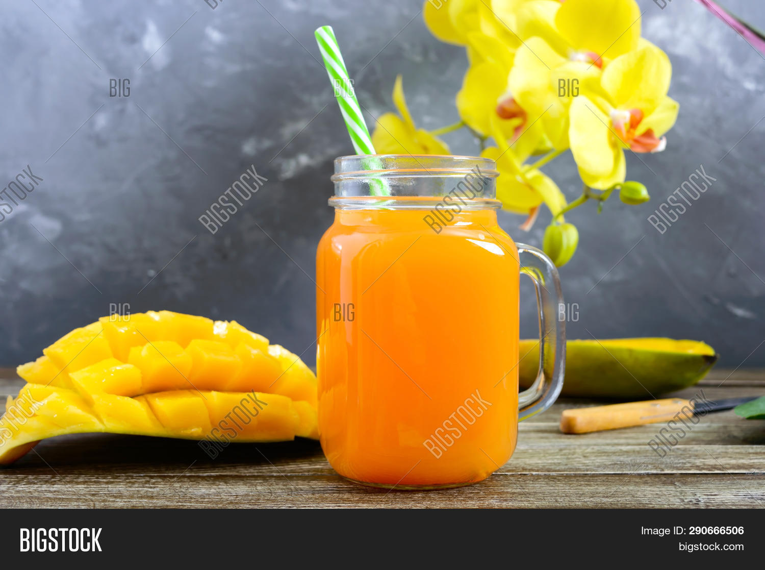 Mango Smoothie Glass Image & Photo (Free Trial) | Bigstock