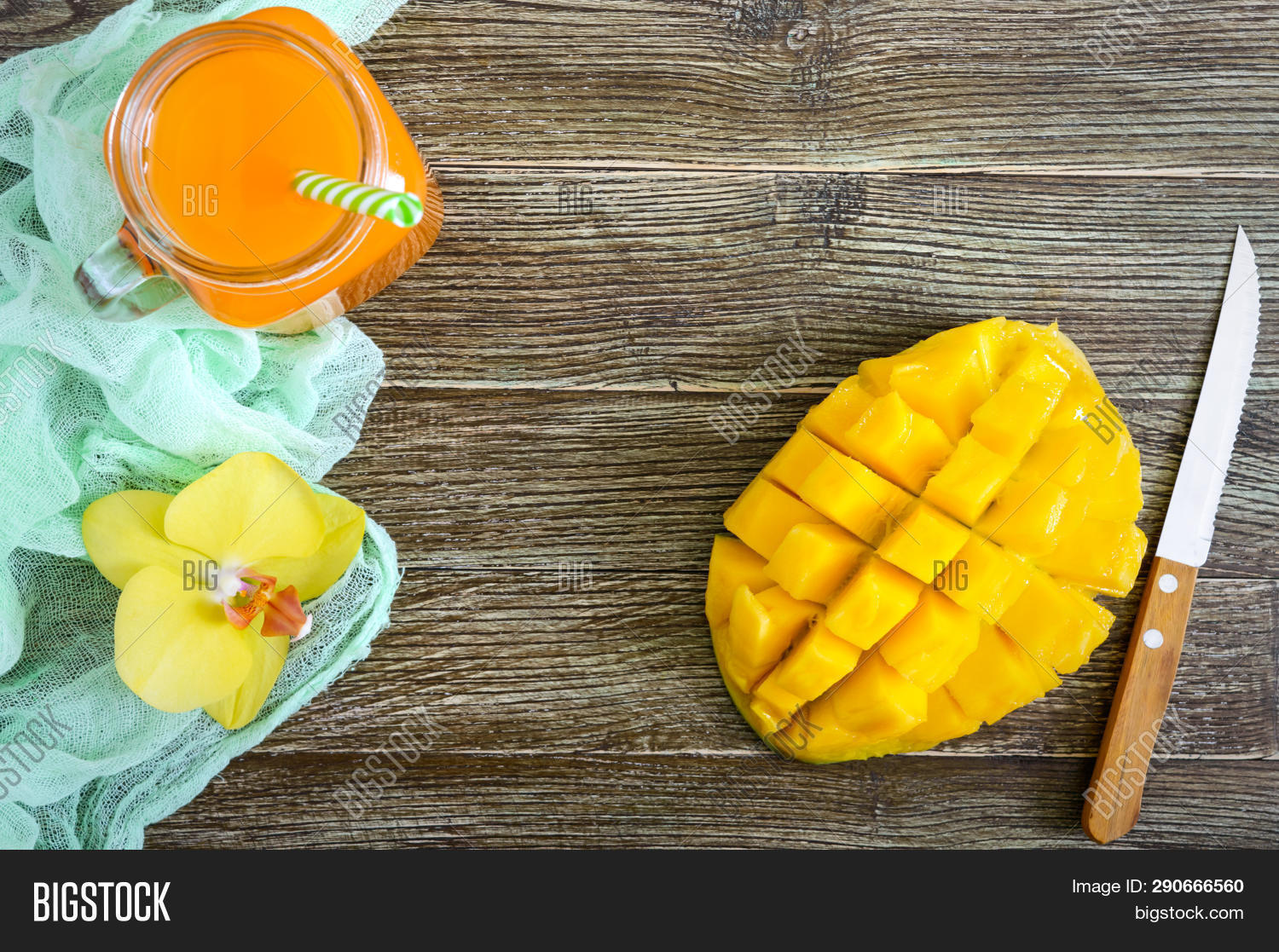 Mango Smoothie Glass Image & Photo (Free Trial) | Bigstock