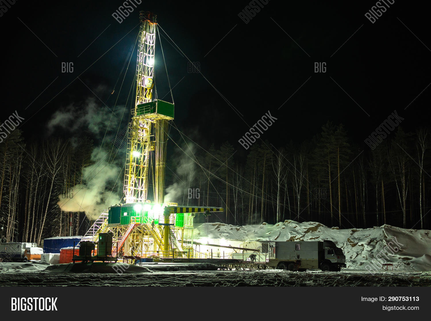 Oil Gas Drilling Rig Image & Photo (Free Trial) | Bigstock