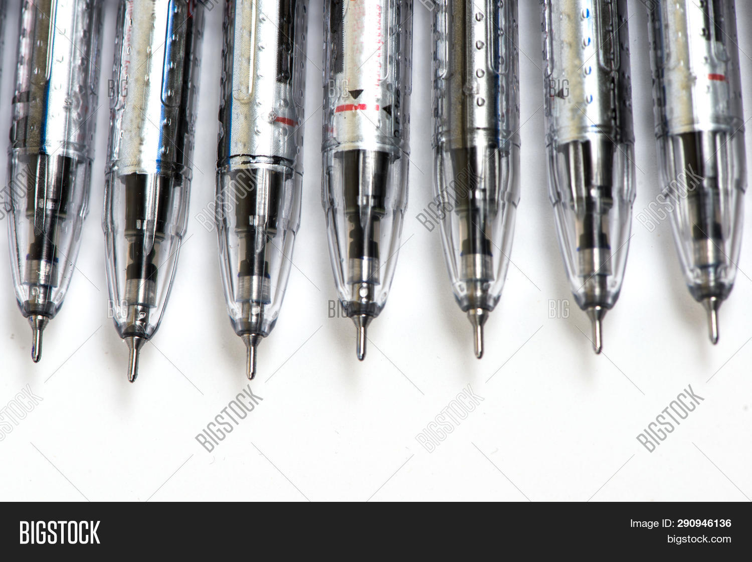 Imagen y foto Many Ballpoint Pens (prueba gratis) | Bigstock