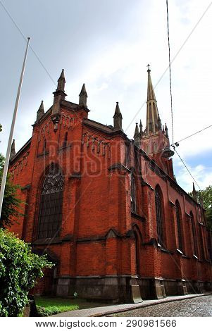 St. Saviour's Church Image & Photo (Free Trial) | Bigstock