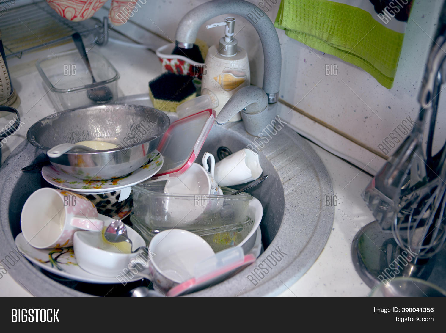 Pile Dirty Dishes Sink Image & Photo (Free Trial) | Bigstock