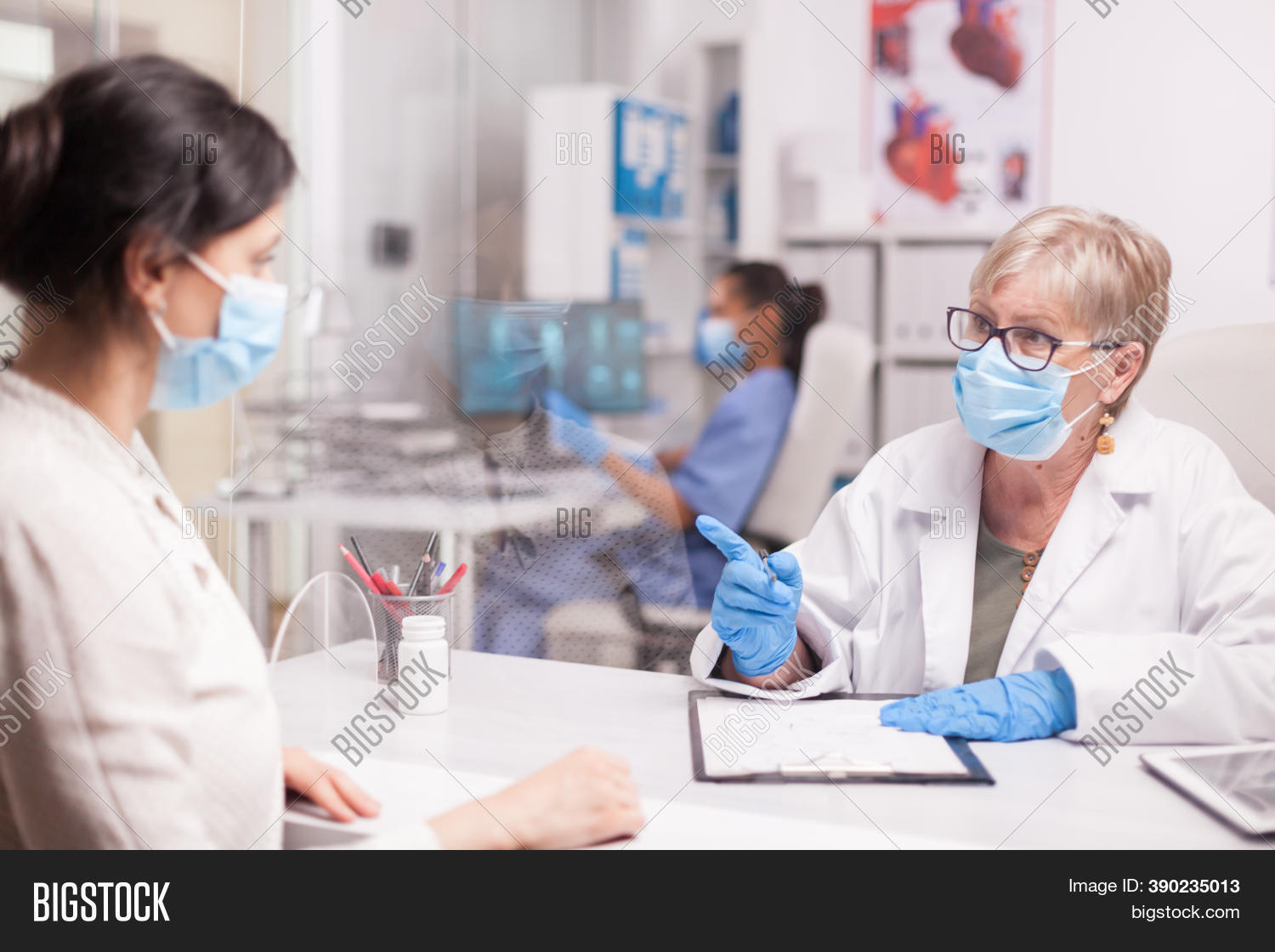 Senior Doctor Face Image & Photo (Free Trial) | Bigstock