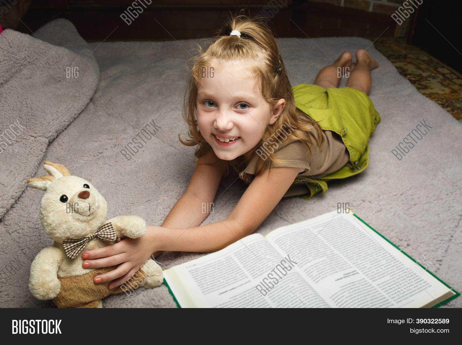 Beautiful Little Girl Image & Photo (Free Trial) | Bigstock