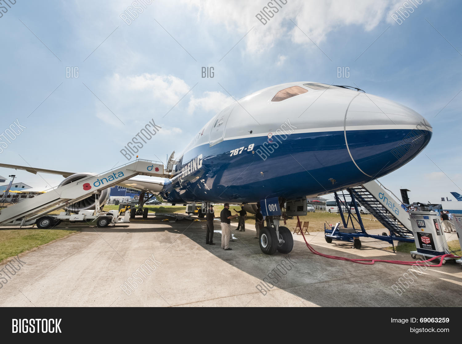 Boeing 787-9 Image & Photo (Free Trial) | Bigstock