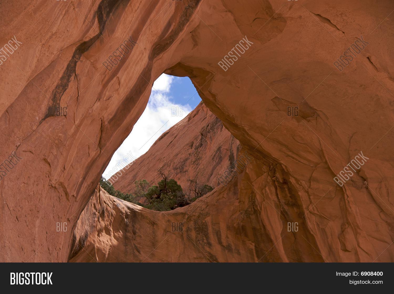Bowtie Arch, Moab Image & Photo (Free Trial) | Bigstock