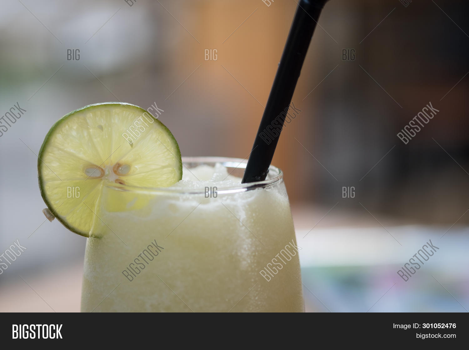 Melon Smoothie Glass Image & Photo (Free Trial) | Bigstock