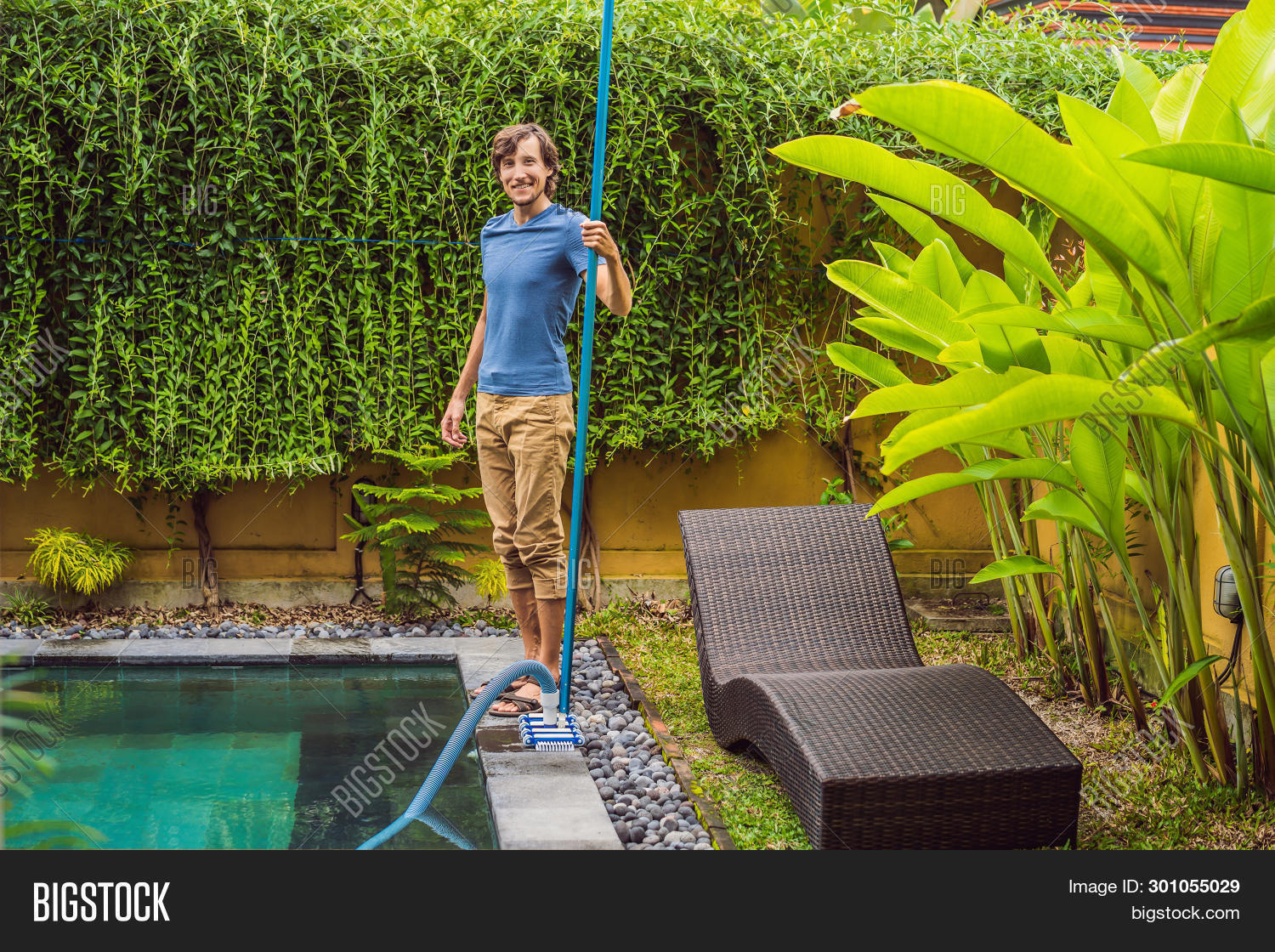 Cleaner Swimming Pool Image & Photo (Free Trial) | Bigstock