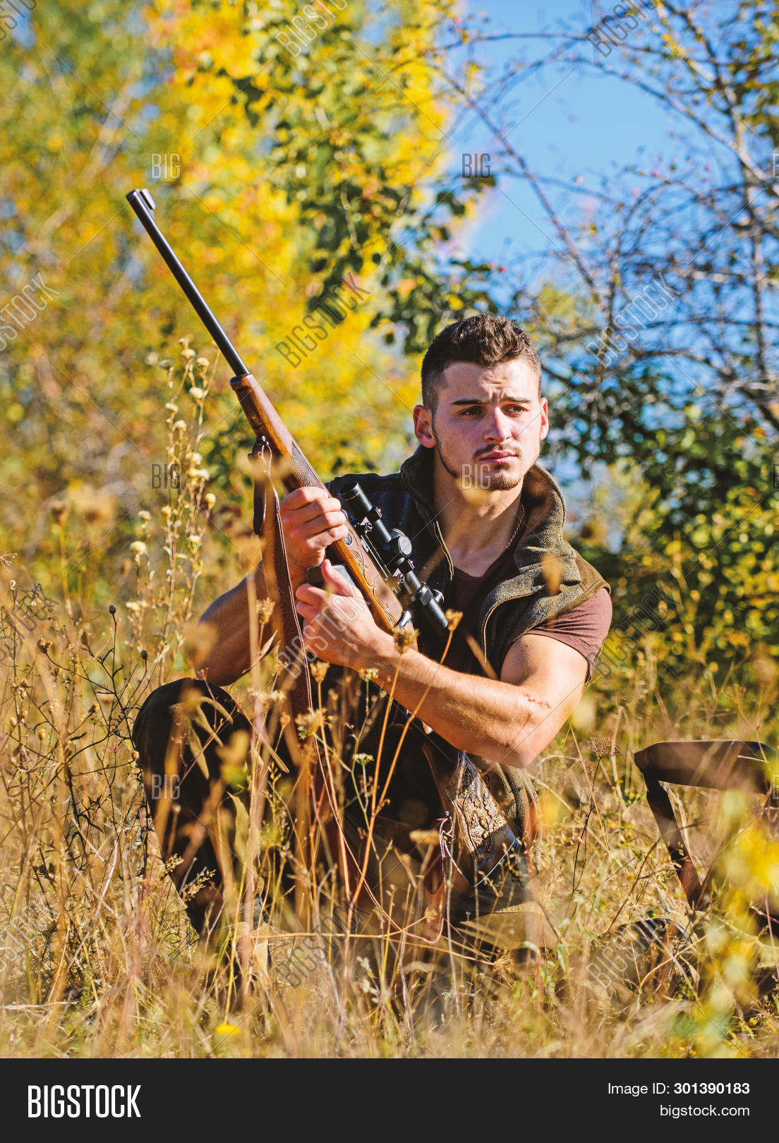 Hunter Rifle Ready Image & Photo (Free Trial) | Bigstock