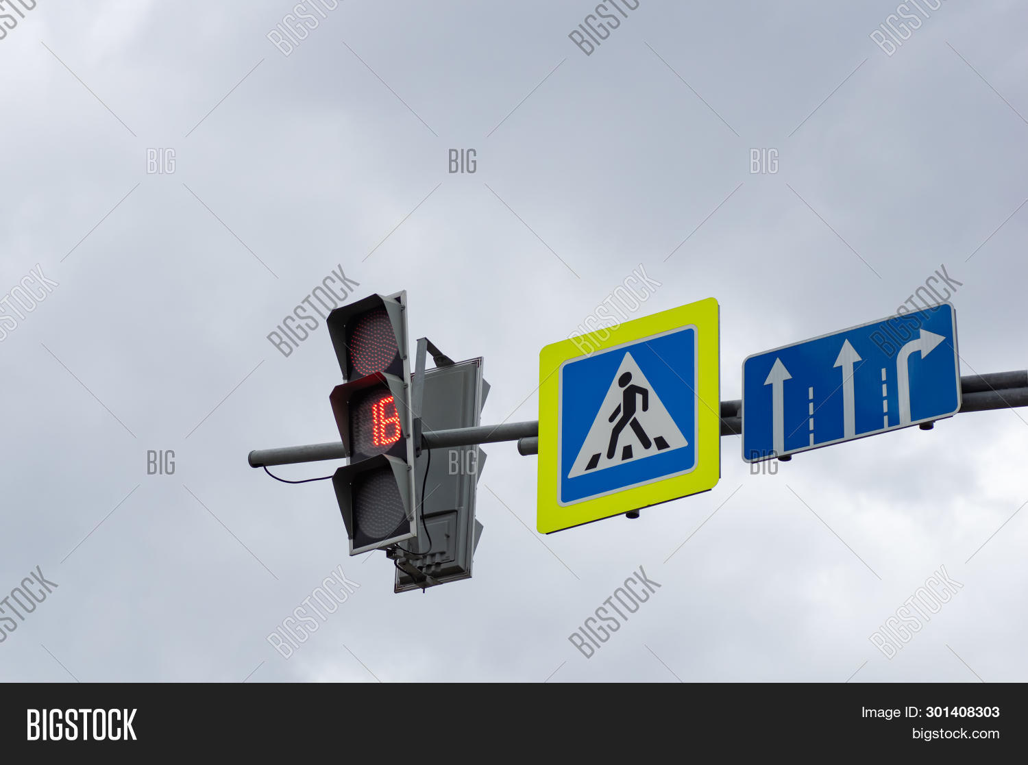 Red Color Traffic Image & Photo (Free Trial) | Bigstock