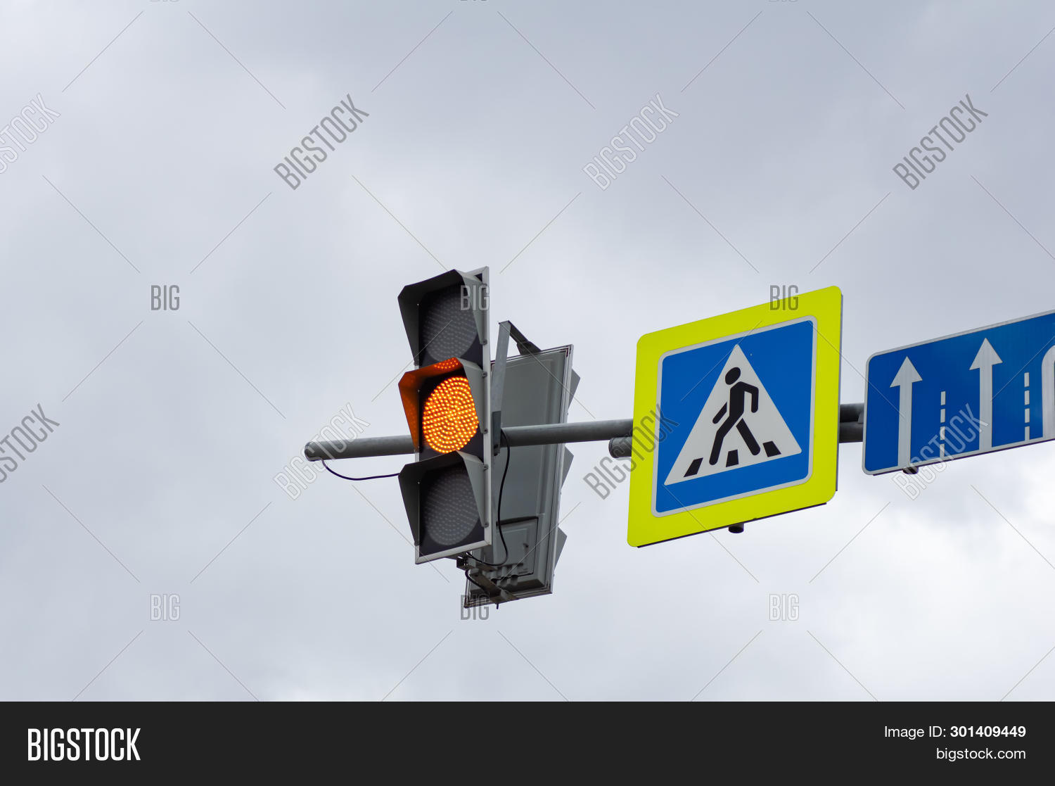 Yellow Color Traffic Image & Photo (Free Trial) | Bigstock