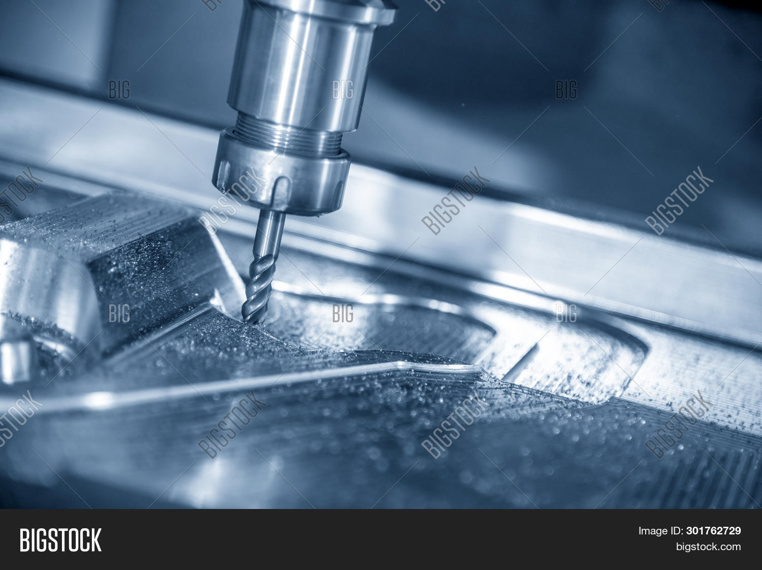 Cnc Milling Machine Image & Photo (Free Trial) | Bigstock