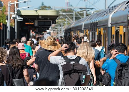 Train Station Crowd Image & Photo (Free Trial) | Bigstock