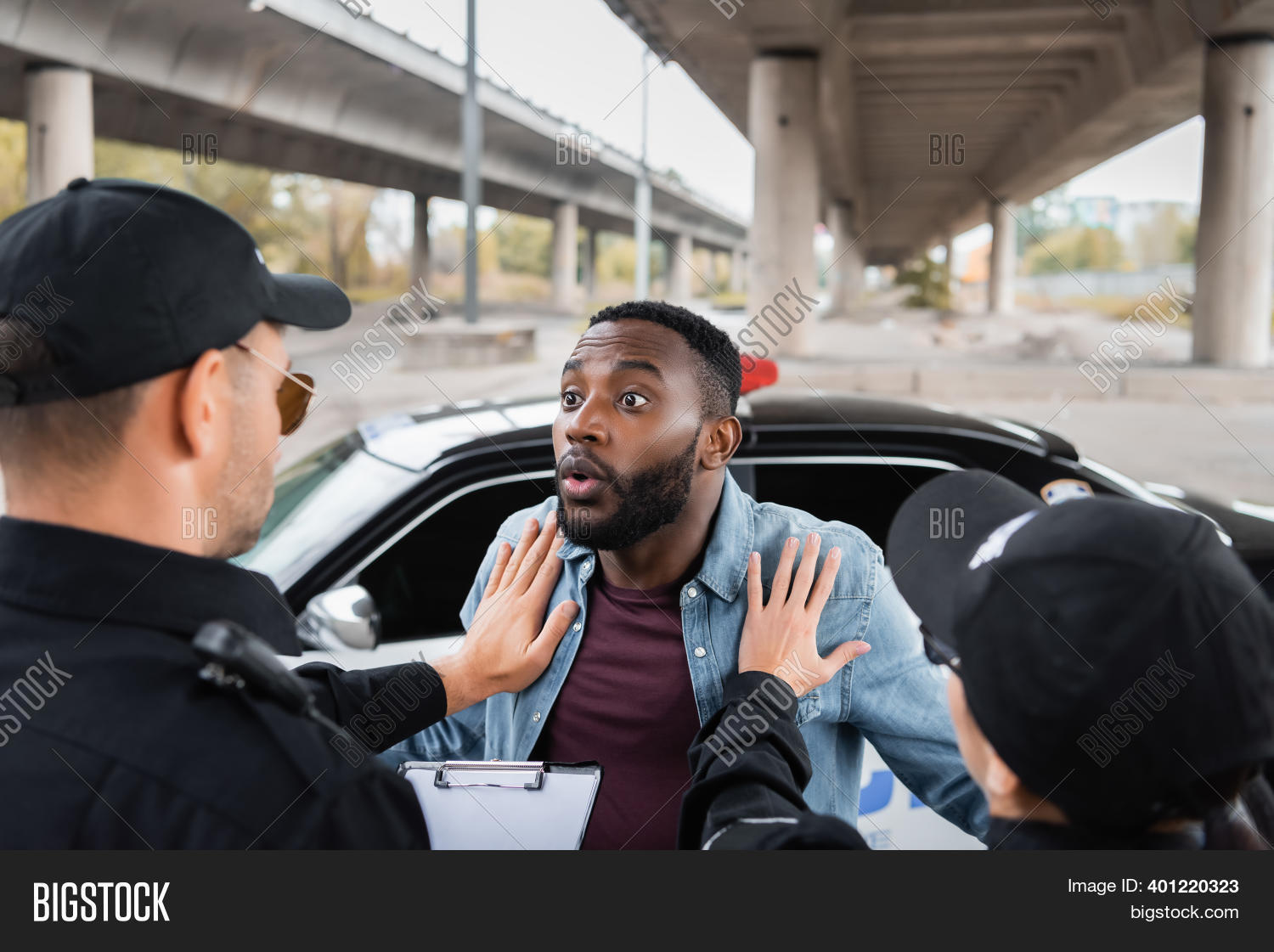 Back View Police Image & Photo (Free Trial) | Bigstock