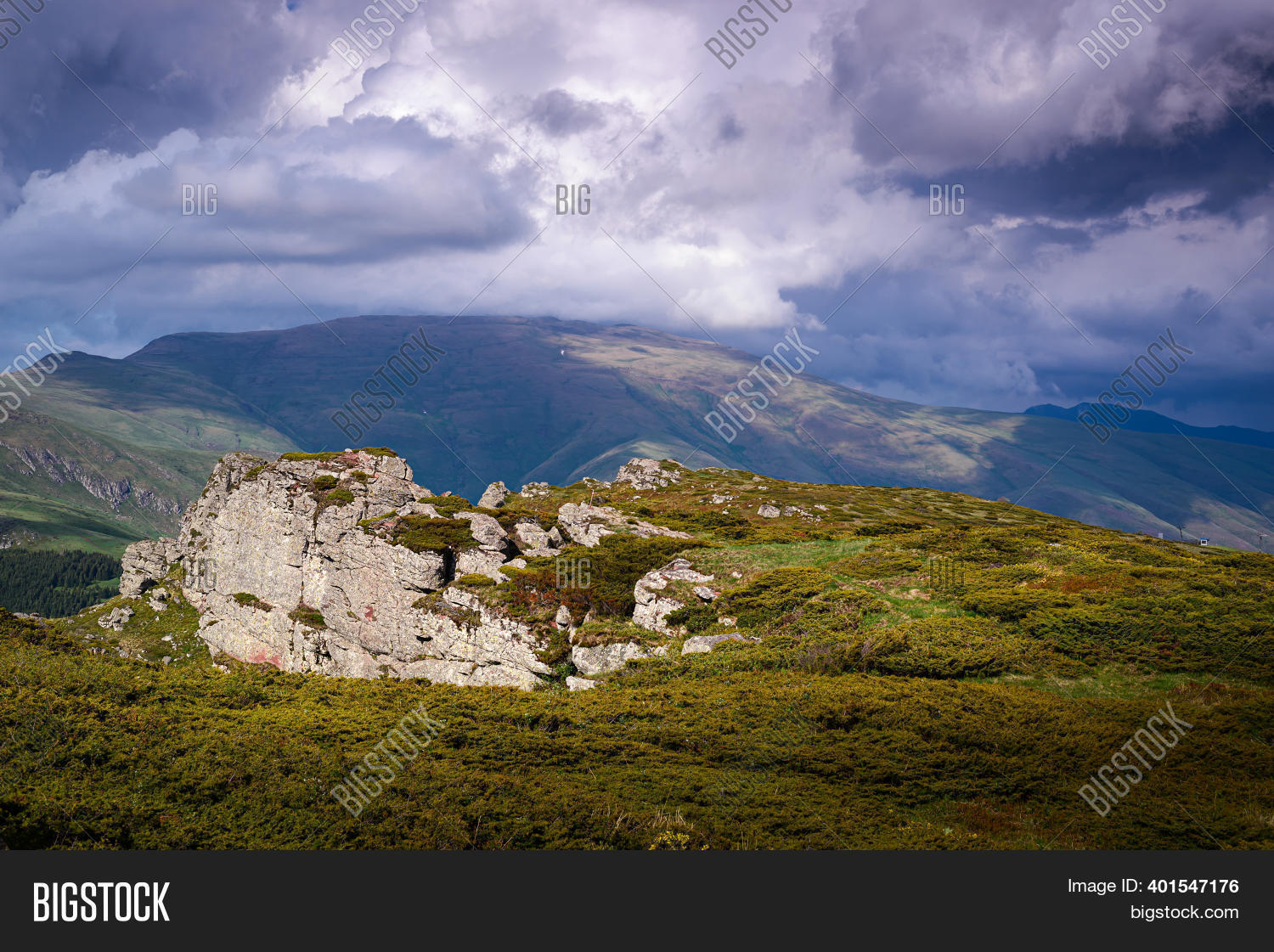 Green Valley Nature Image & Photo (Free Trial) | Bigstock