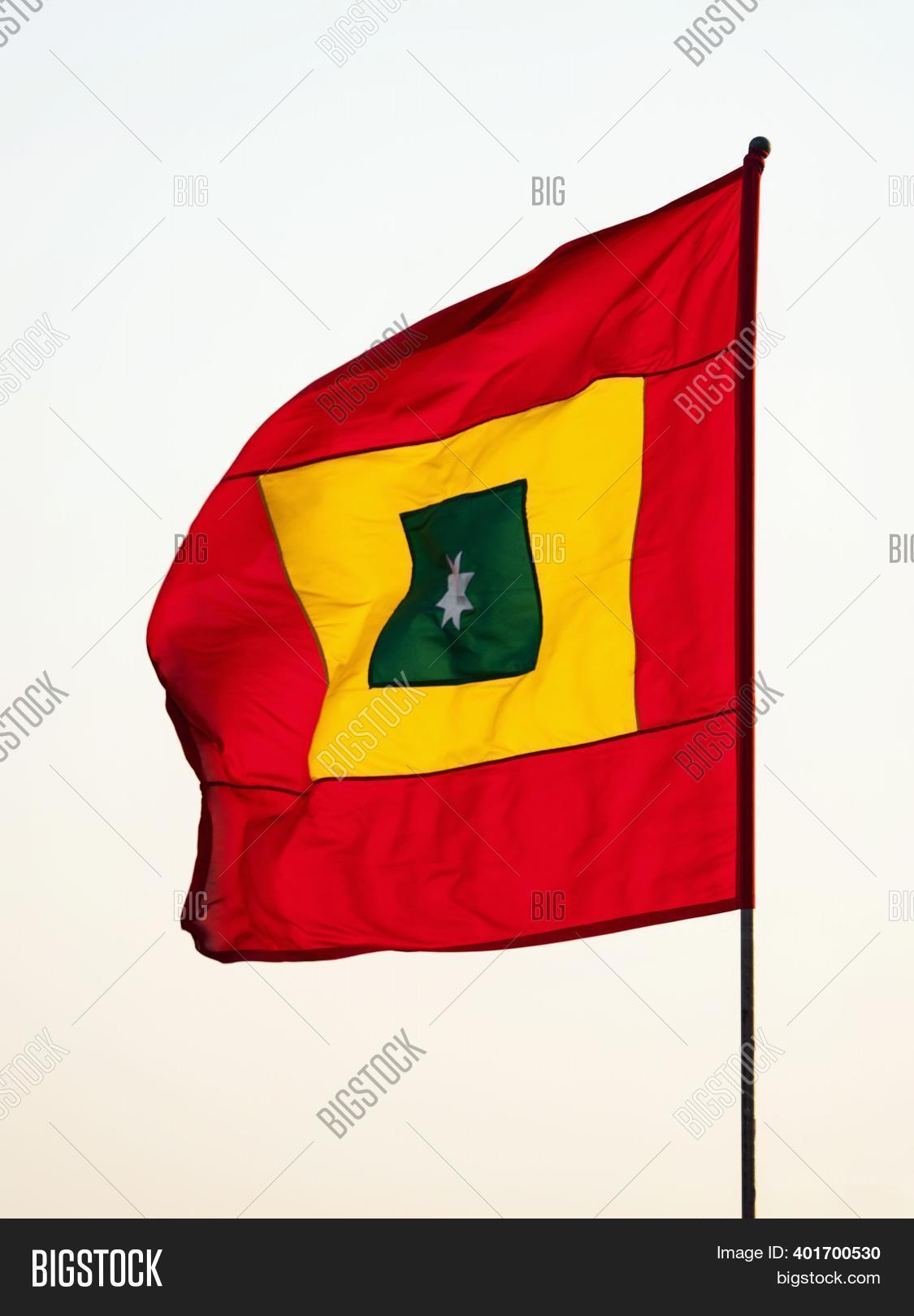 Bandera Cuadrilonga Image & Photo (Free Trial) | Bigstock