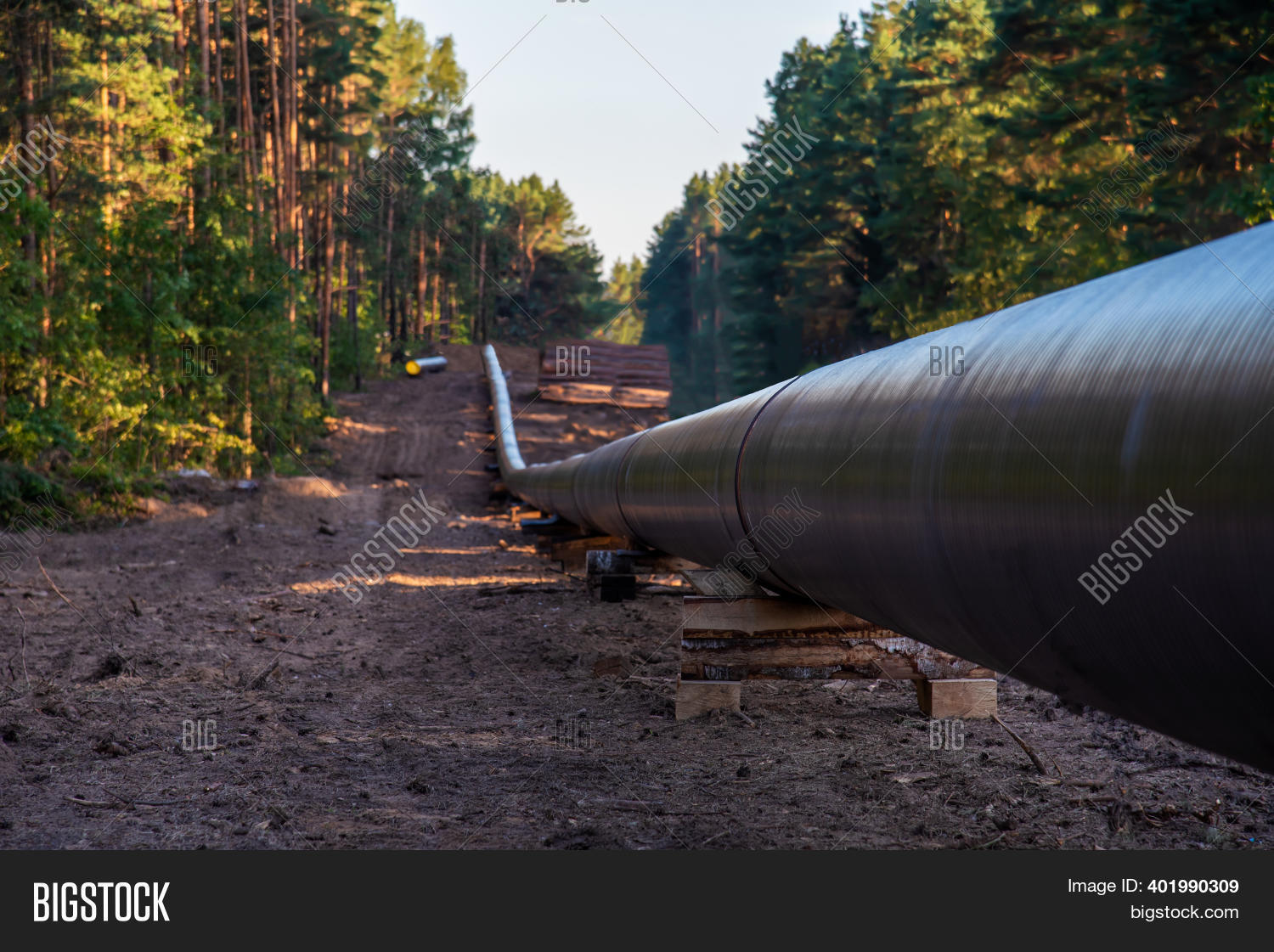 Natural Gas Pipeline Image & Photo (Free Trial) | Bigstock