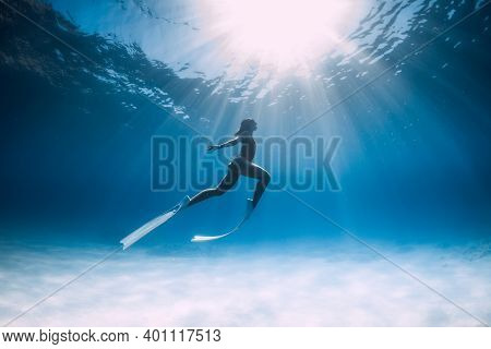 Freediver Girl Glides Image & Photo (Free Trial) | Bigstock