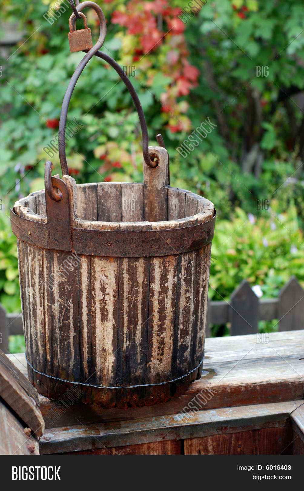 Wooden Bucket Image & Photo (Free Trial) | Bigstock