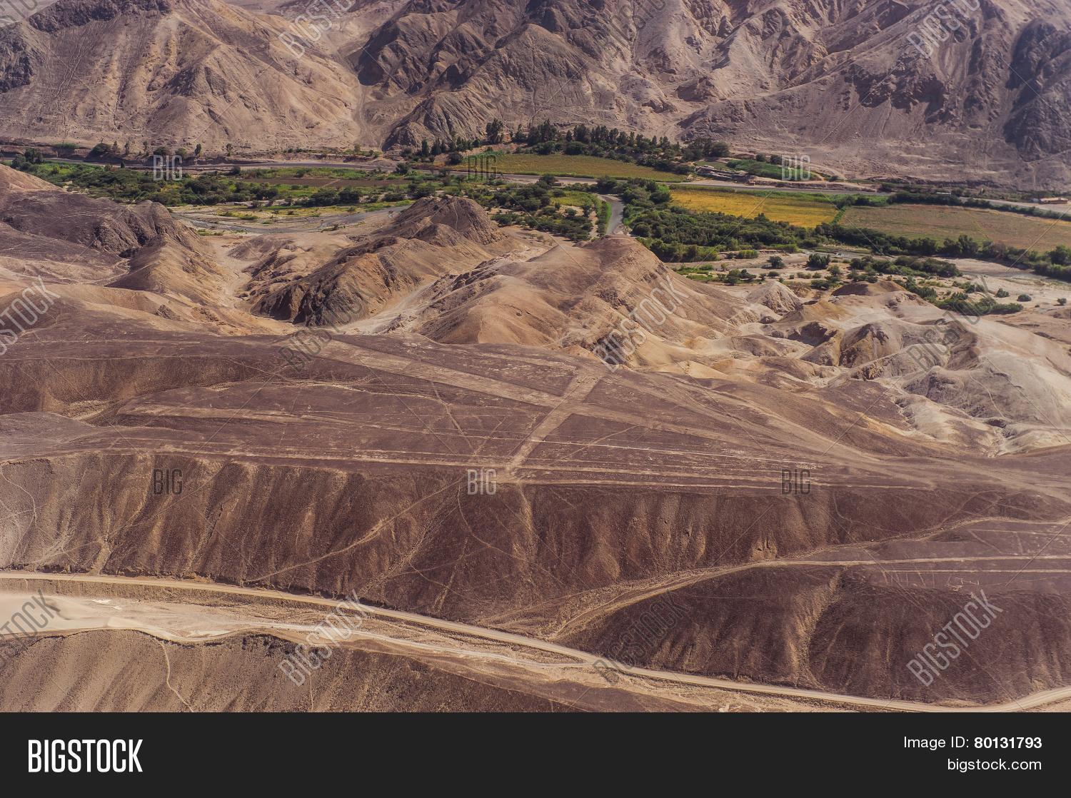 Nazca Lines Geoglyphs Image & Photo (Free Trial) | Bigstock