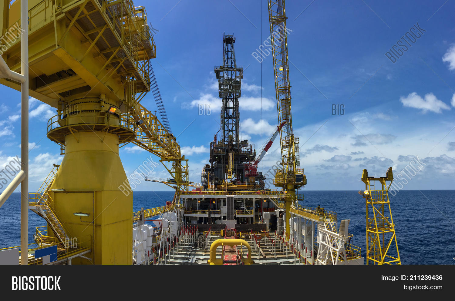 Oil Rig Tender Type Image & Photo (Free Trial) | Bigstock
