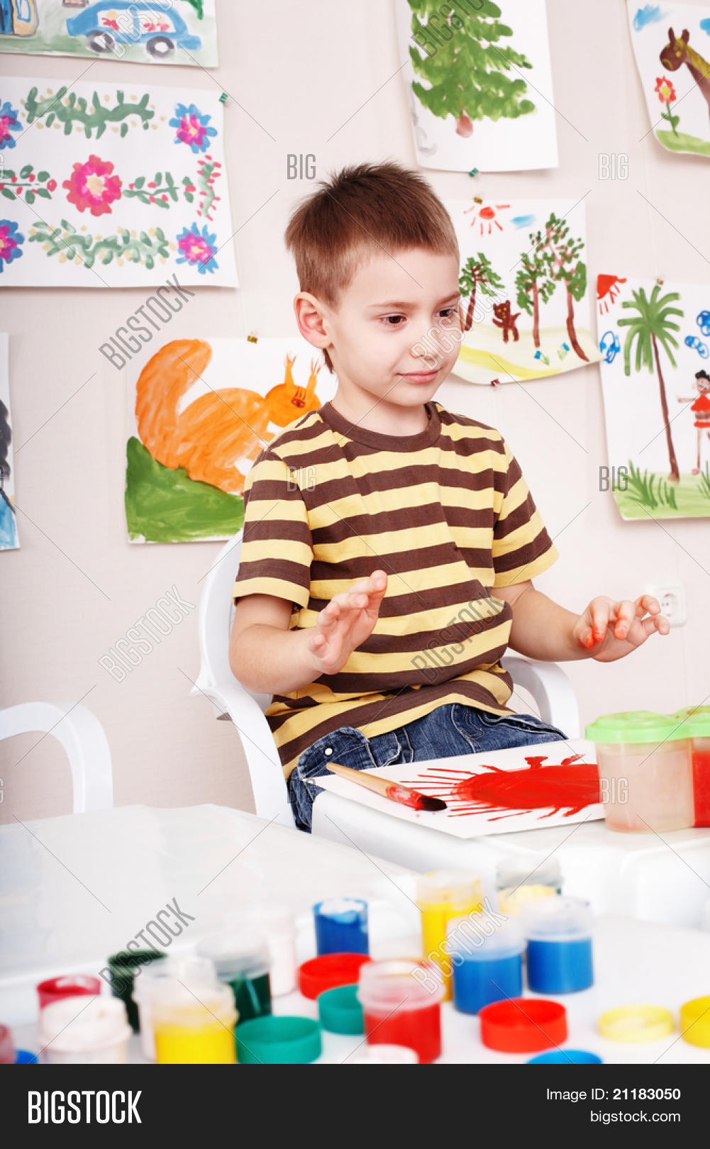 Little Girl Paint Image & Photo (Free Trial) | Bigstock