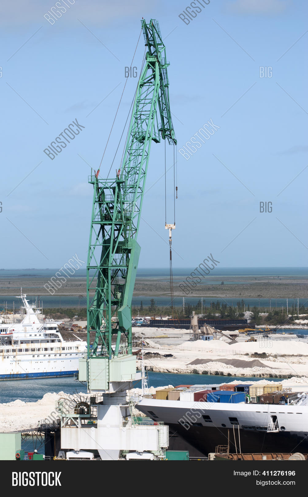 Tall Port Crane Image & Photo (Free Trial) | Bigstock