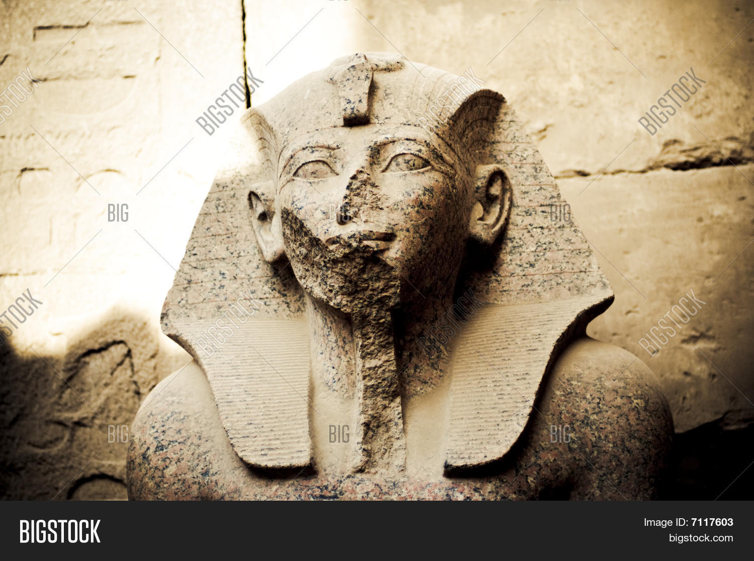 Ruined Statue Pharoah Image & Photo (Free Trial) | Bigstock