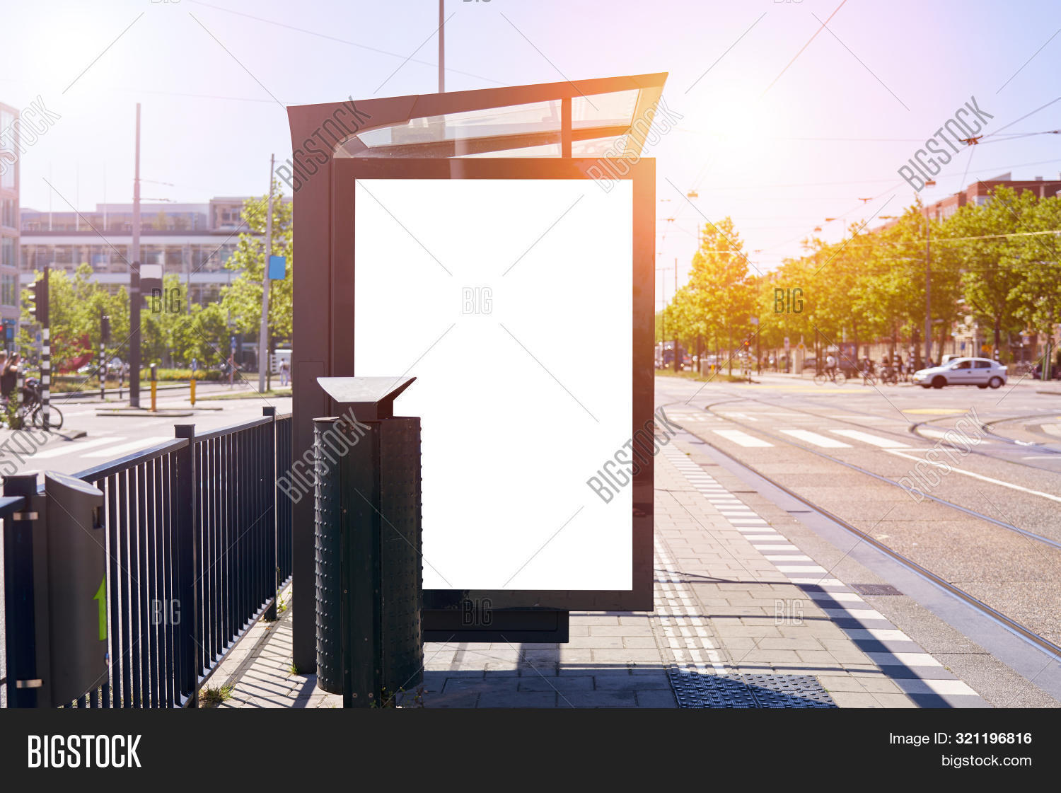 Mockup Blank Empty Image & Photo (Free Trial) | Bigstock