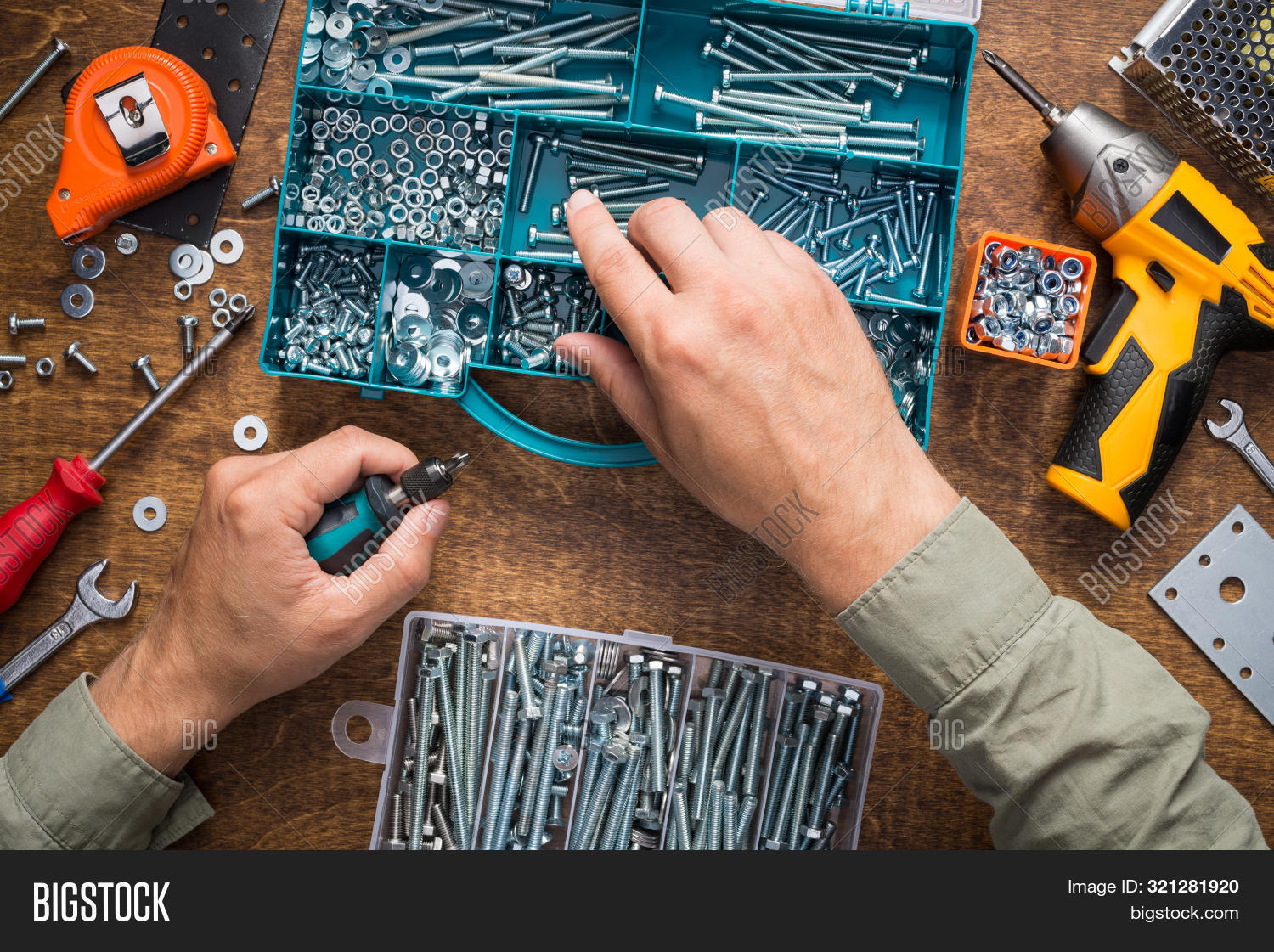 Hands Working Screws Image & Photo (Free Trial) | Bigstock