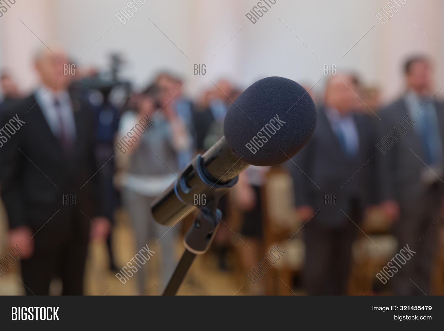 Wired Microphone Set Image & Photo (Free Trial) | Bigstock