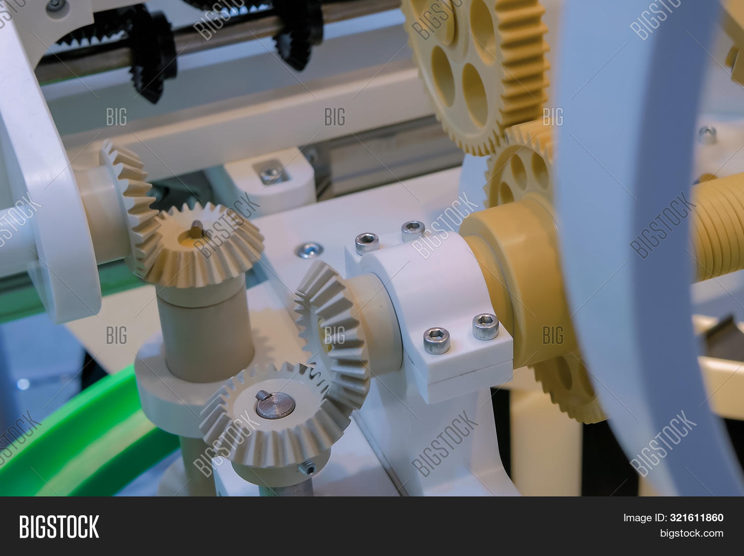 Imagen y foto Automatic Gear (prueba gratis) | Bigstock