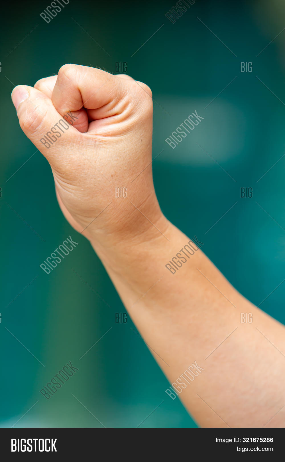 Imagen y foto Woman's Right Hand (prueba gratis) | Bigstock