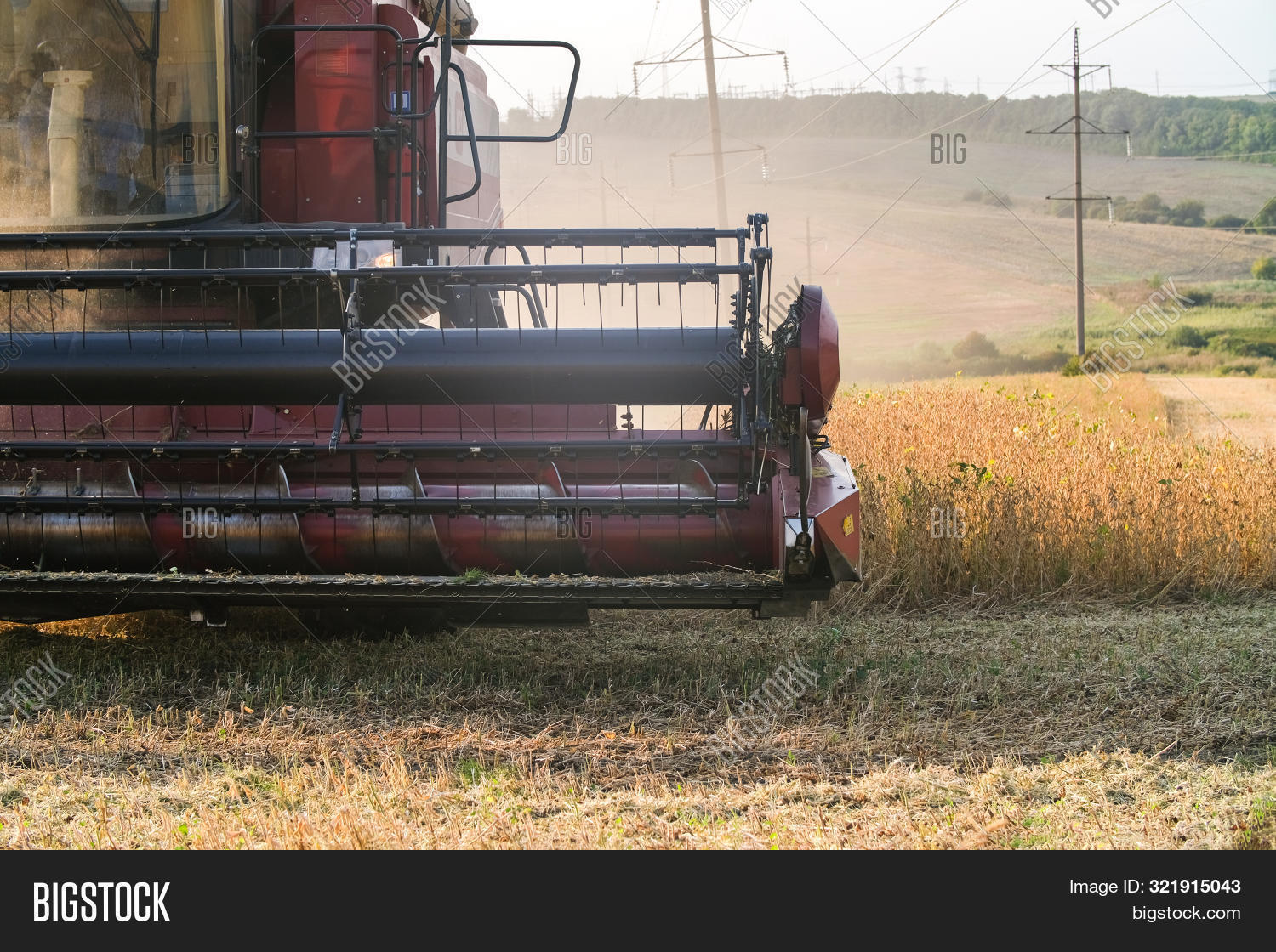 Harvester Combine Image & Photo (Free Trial) | Bigstock