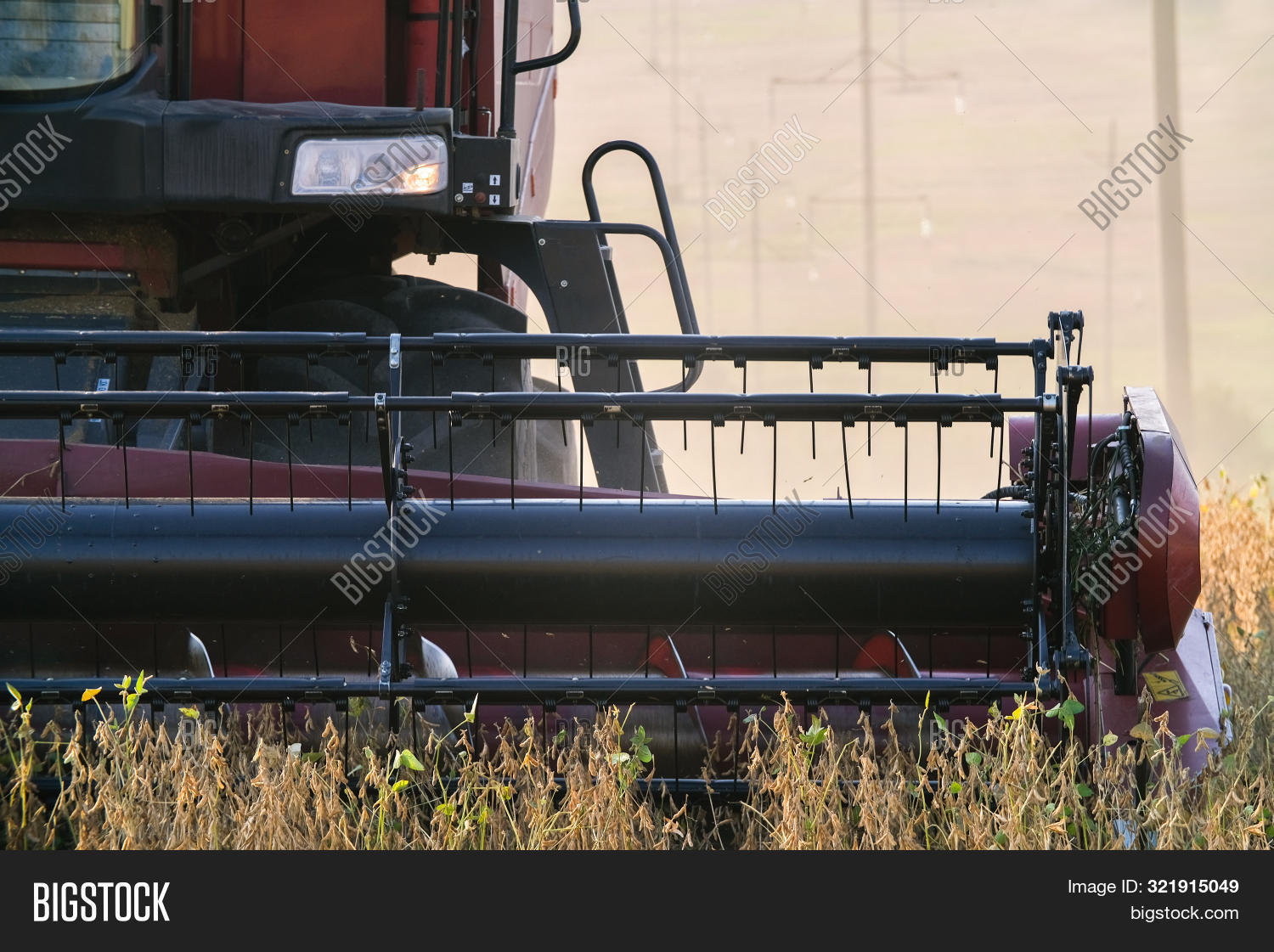 Harvester Combine Image & Photo (Free Trial) | Bigstock