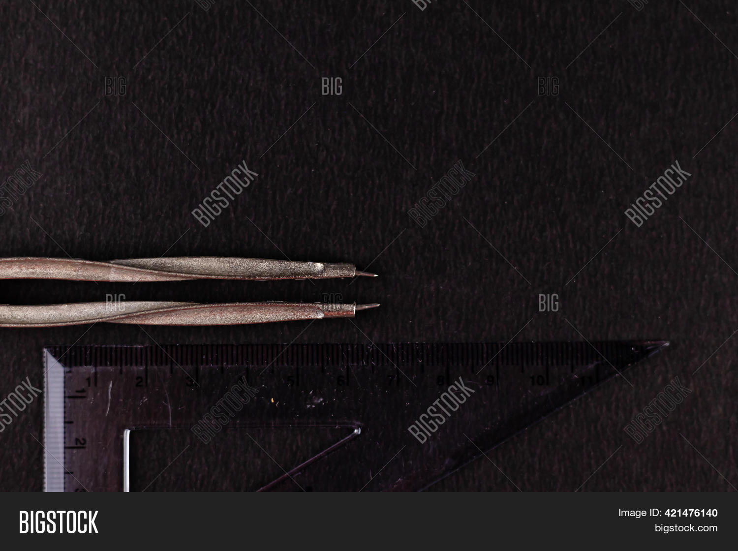 Divider Pointed Legs Image & Photo (Free Trial) | Bigstock