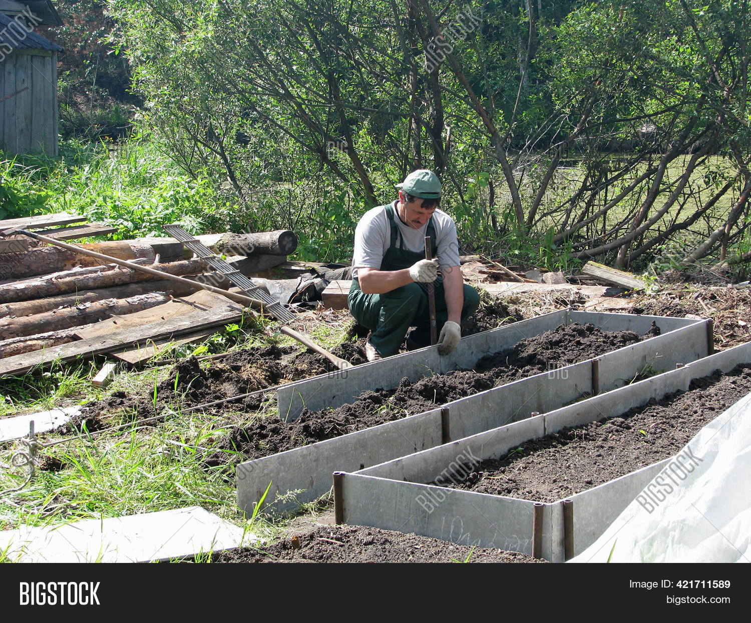 Male Farmer Builds Image & Photo (Free Trial) | Bigstock
