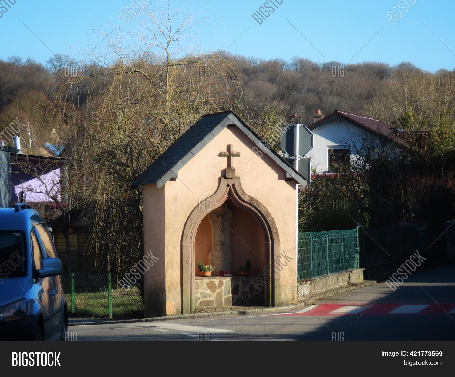 Small Roadside Chapel Image & Photo (Free Trial) | Bigstock