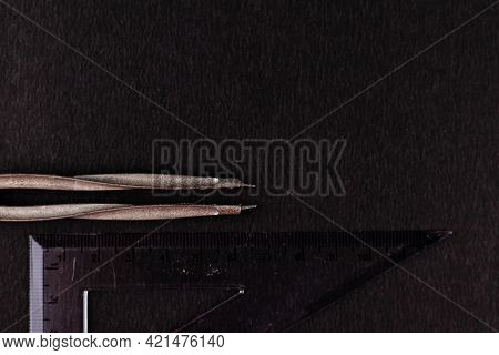 Divider Pointed Legs Image & Photo (Free Trial) | Bigstock