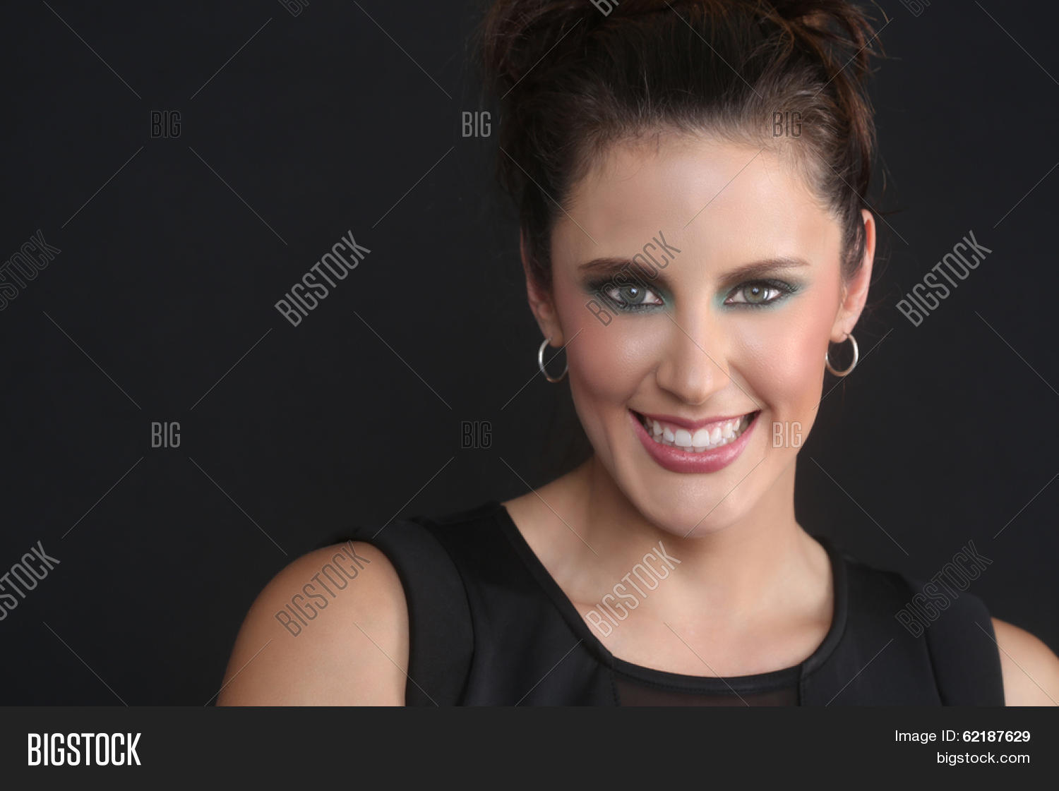 ภาพและภาพถ่าย (ทดลองใช้ฟรี) | Bigstock ภาพและภาพถ่าย (ทดลองใช้ฟรี) | Bigstock