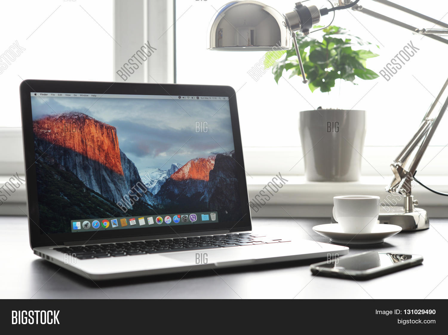 Macbook Pro Retina Image & Photo (Free Trial) | Bigstock