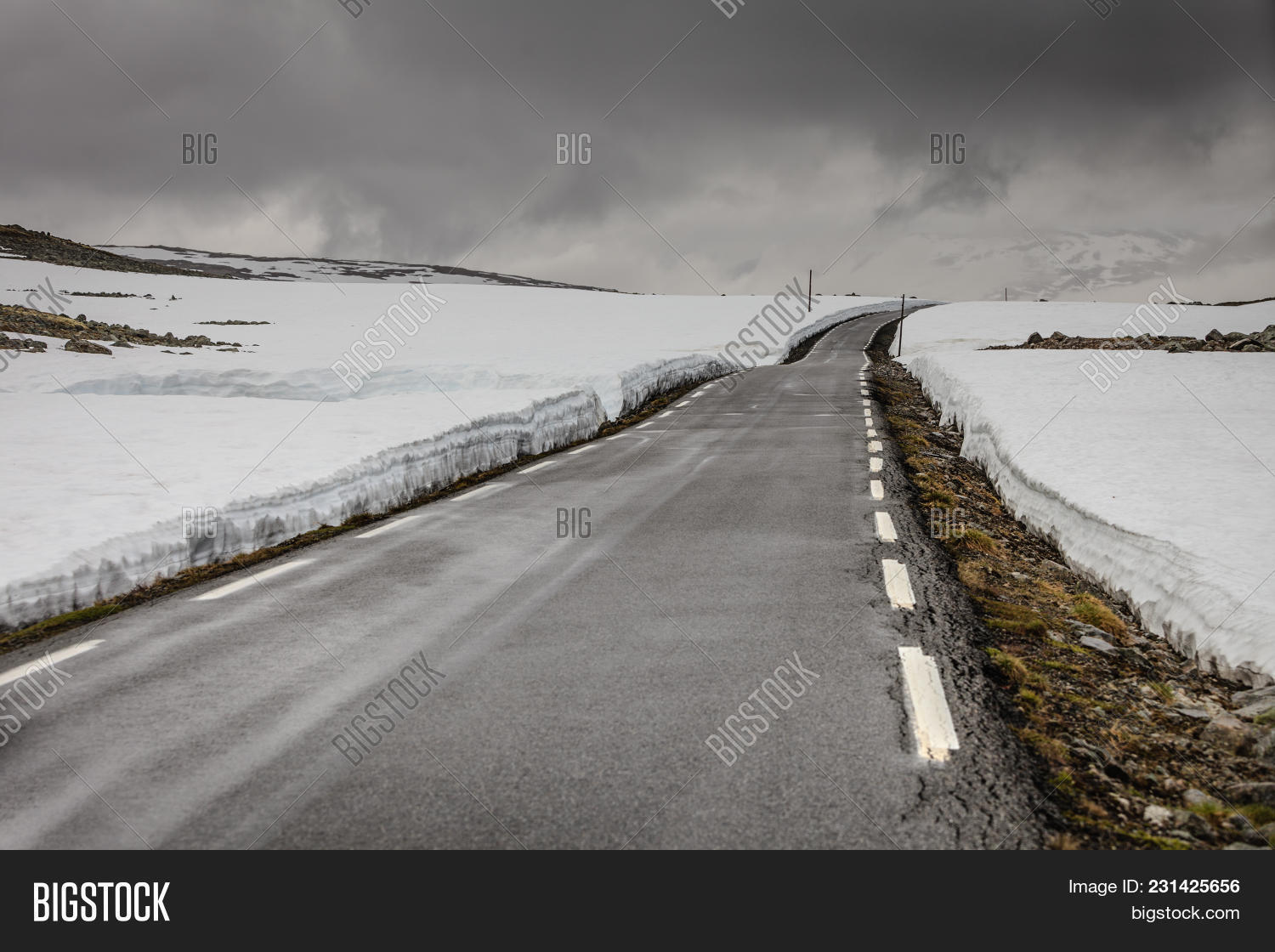 Snowfield Mountain Image & Photo (Free Trial) | Bigstock