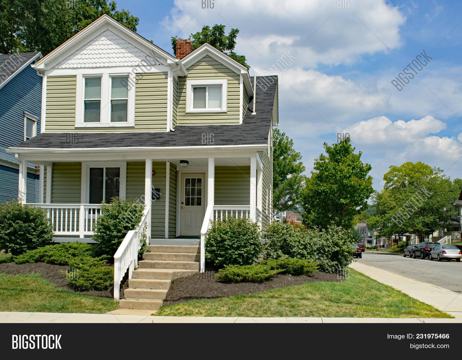 House On Corner Image & Photo (Free Trial) | Bigstock